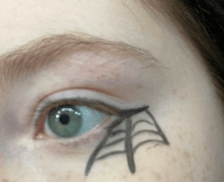 Spider-web Eyeliner Tutorial | NAIT Nugget
